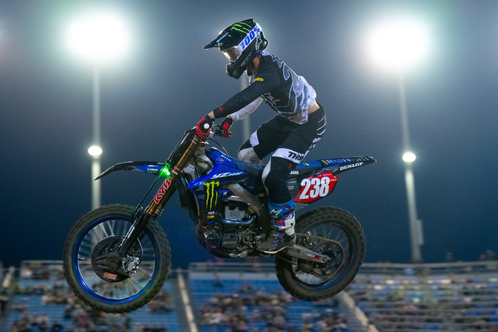 HAIDEN DEEGAN - GRIT 233 250SMX - Motoplayground